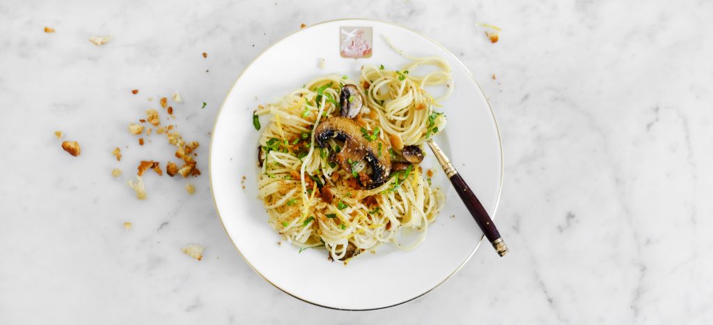 spaghetti with breadcrumbs and truffle oil | my primrose hill kitchen
